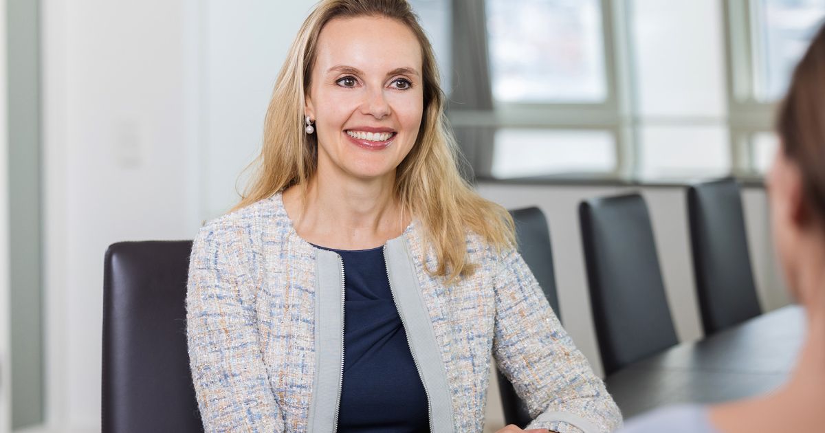 Julia Specht, Stuttgart Office - Egon Zehnder