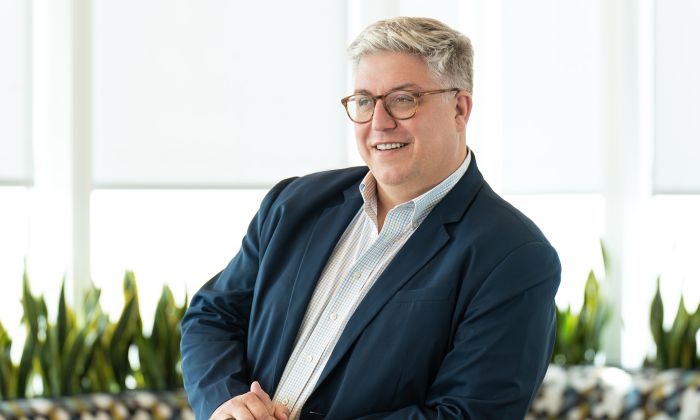 CEO Succession Planning, Management & Strategy - Egon Zehnder